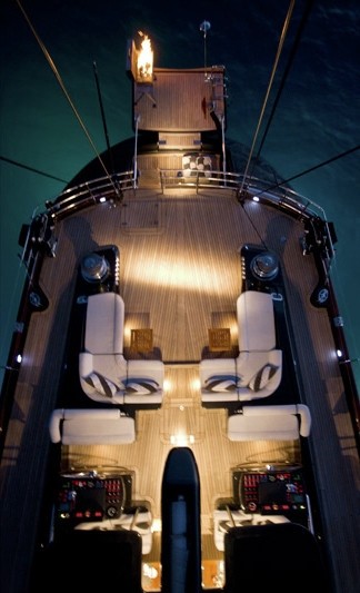 Yacht MOONBIRD, Fitzroy Yachts Limited | CHARTERWORLD Luxury Superyacht ...